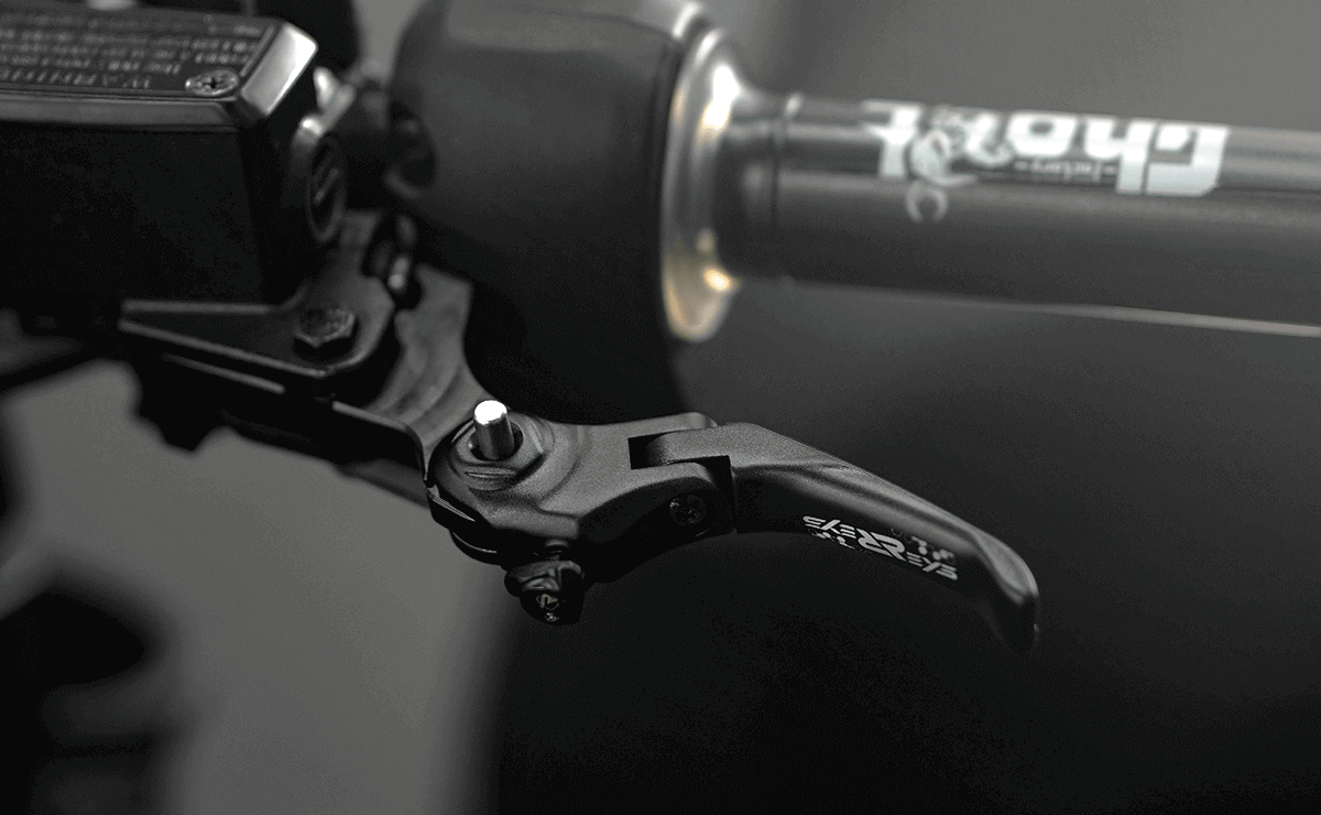 REYS官方網站 | 機車二輪改裝精品零配件 | CNC設計開發製造商